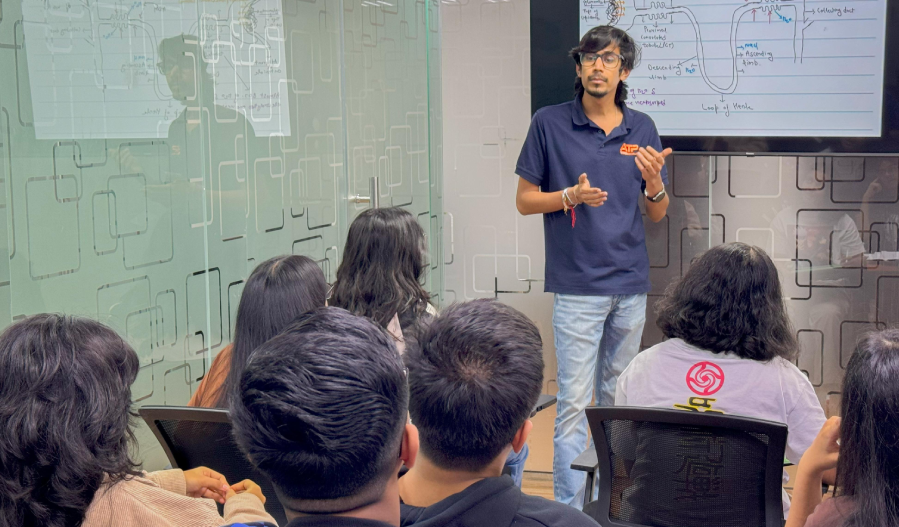 ATP - IIT JEE Exam Coaching Center in UAE | Best Coaching for JEE Main